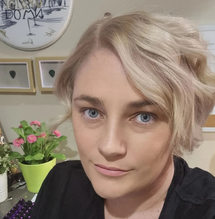 About Jade – Jade Elmstone